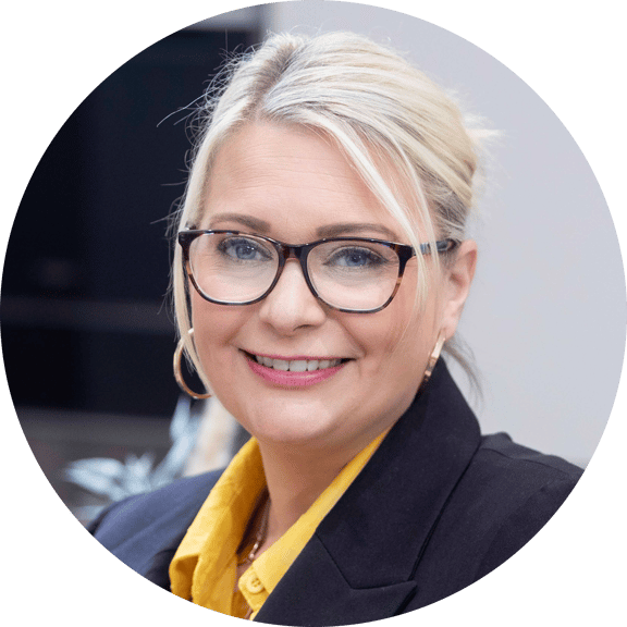 Q&A with Nikki Stewart